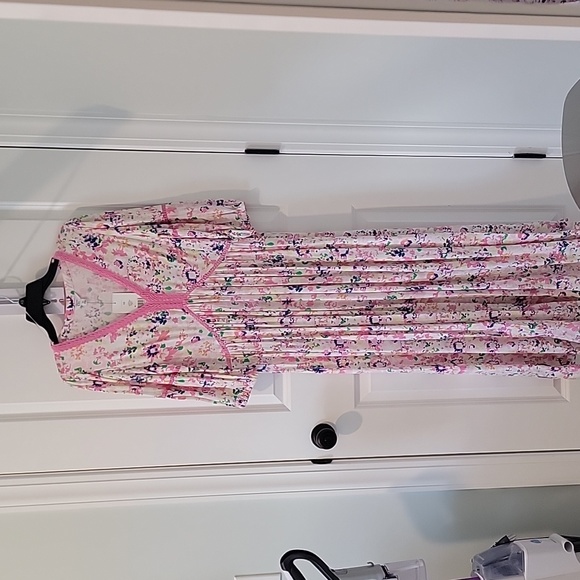 crown & ivy | Dresses | Crown And Ivy Xs Long Dress Nwt | Poshmark
